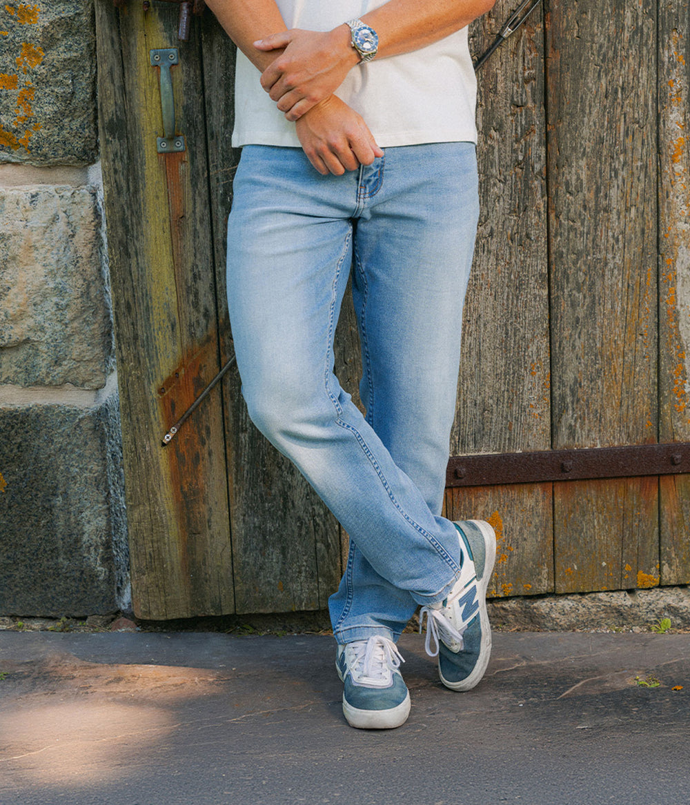 Mugsy | Comfortable Stretchy Men’s Jeans, Chinos & Shirts